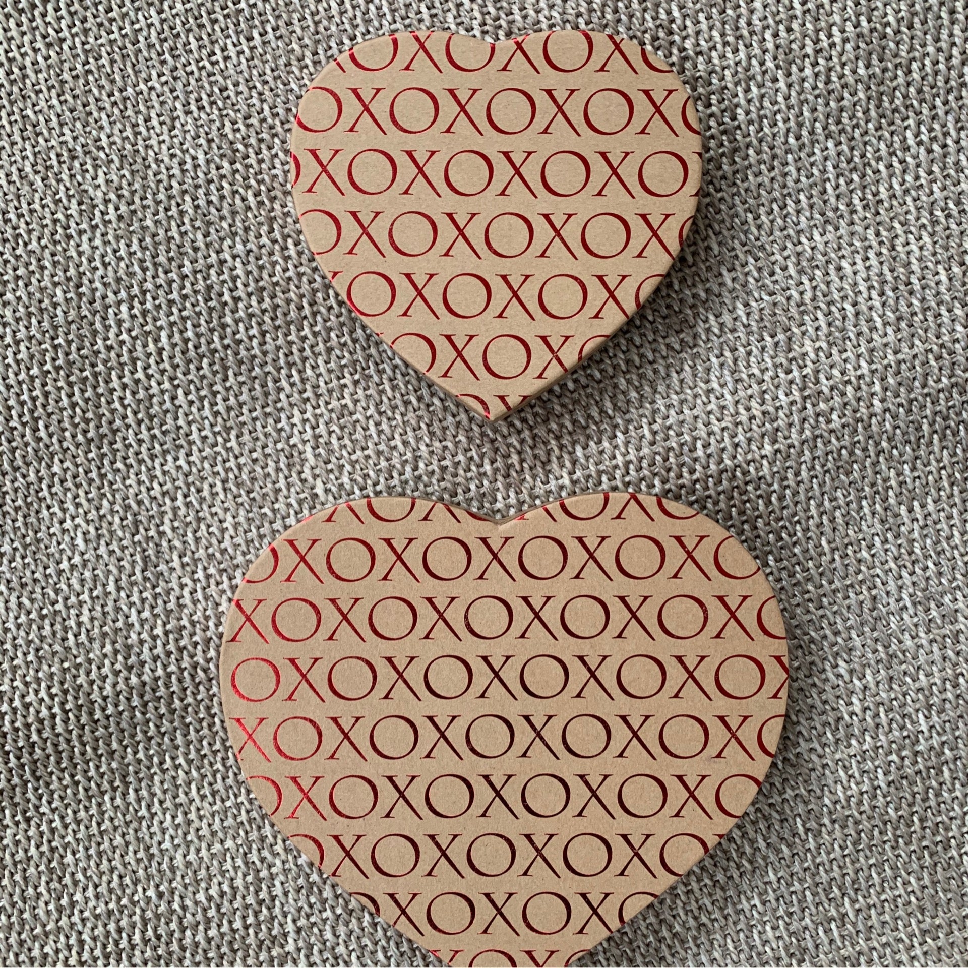 Kraft XOXO Heart Box | Pat’s Porch & MarylandBox.com