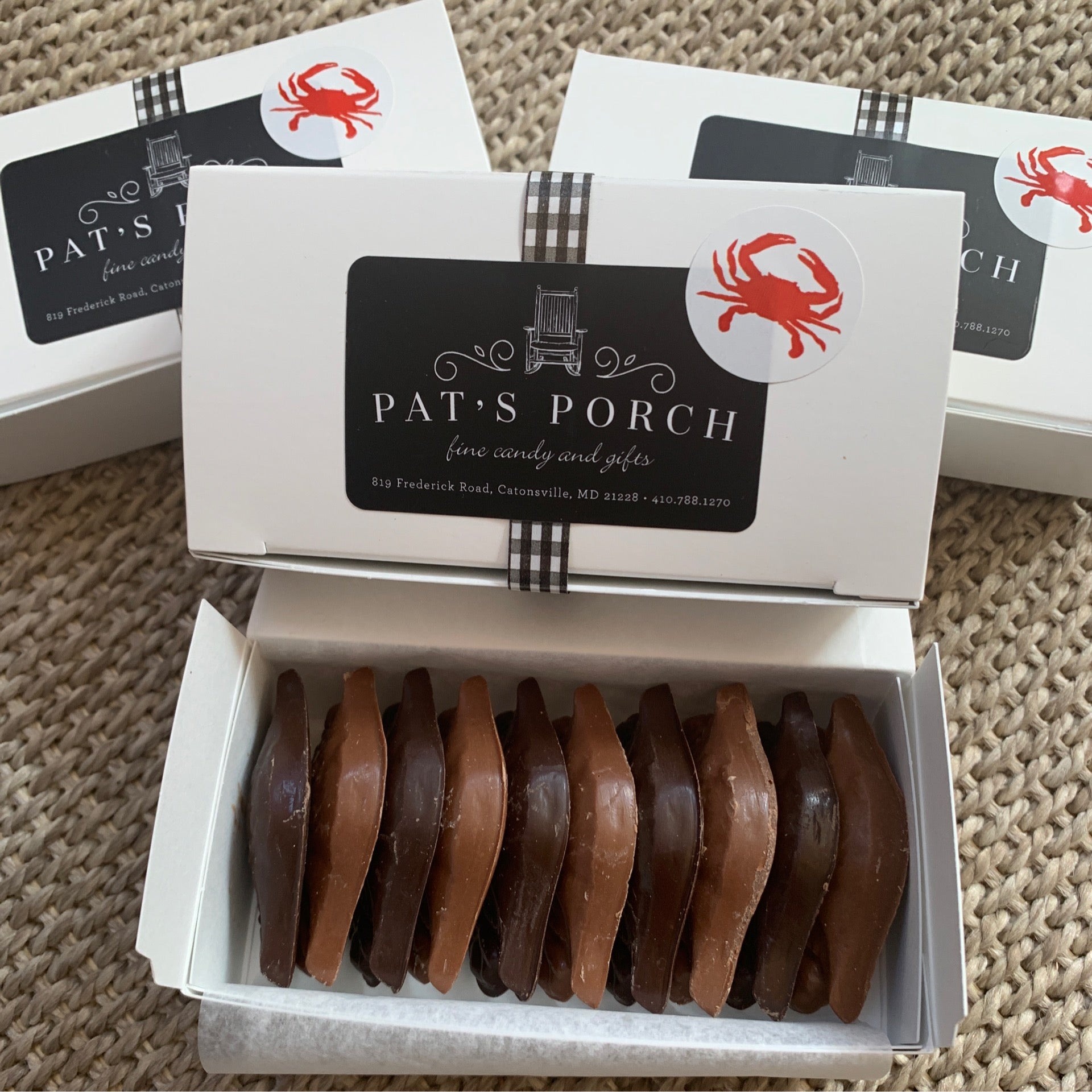 Chocolate Crab Gift Box | Pat’s Porch & MarylandBox.com